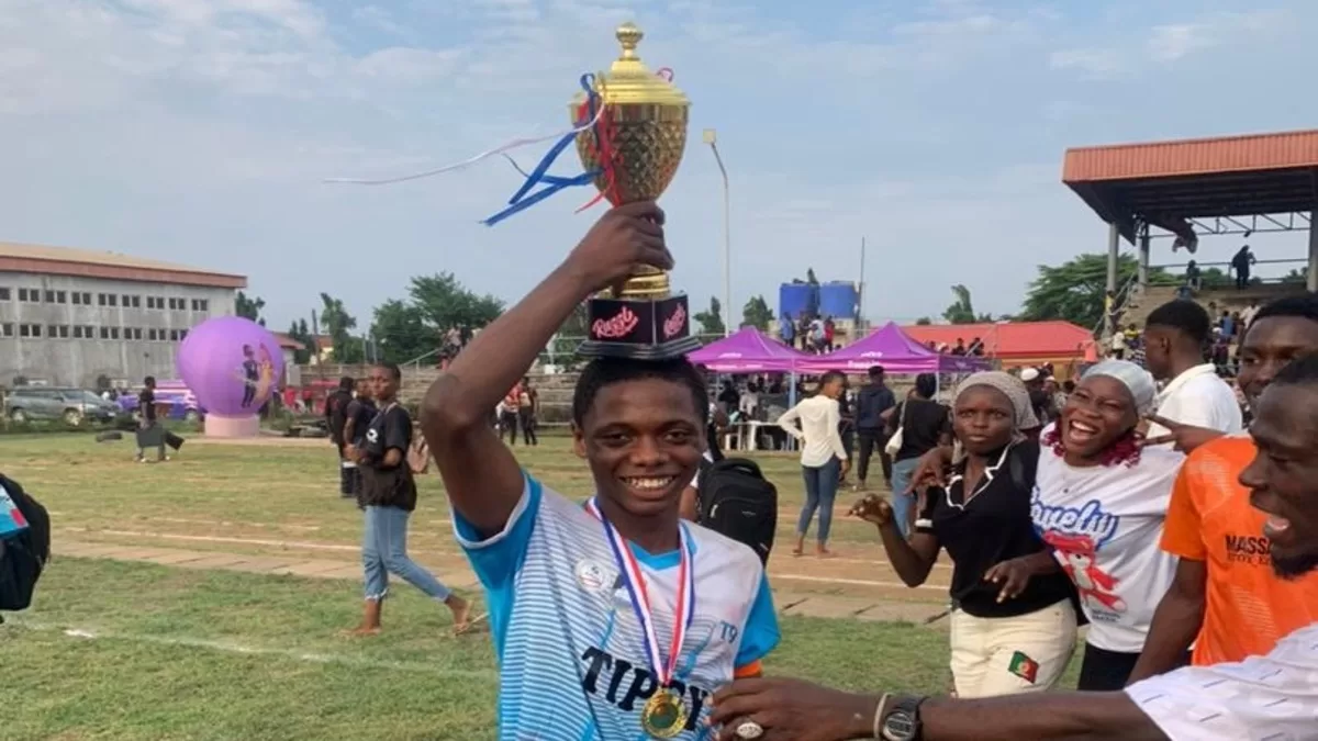 LASU Student lifts Fresher's Cup with Lucky Twitter-Boosted Boot